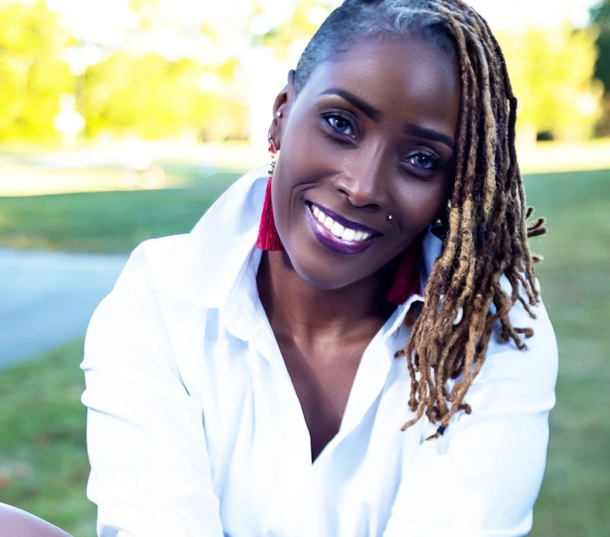 Yolanda G. Singleton — David Lloyd Realty