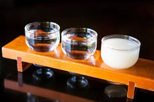 Saji-Ya Sushi & Japanese Kitchen