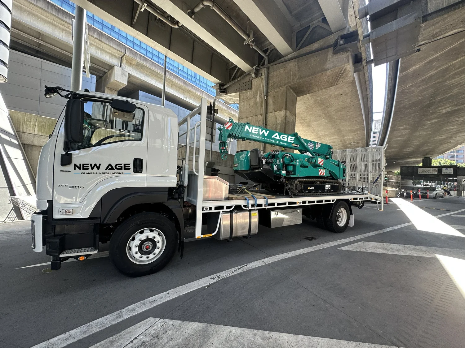 Small Crane Hire Brisbane, Sydney