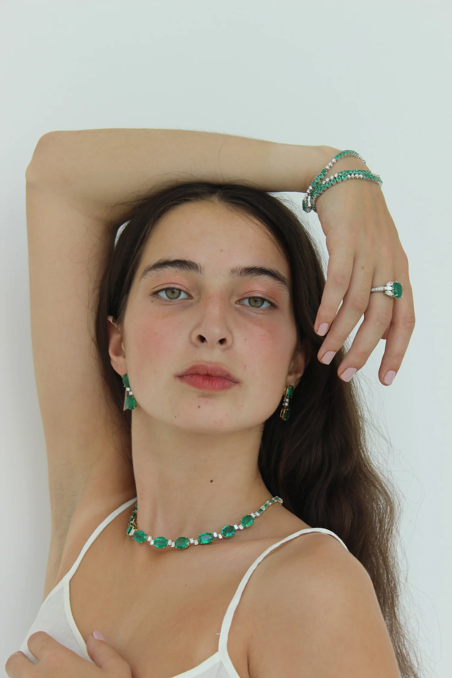 ABOUT US — Gem Plaza