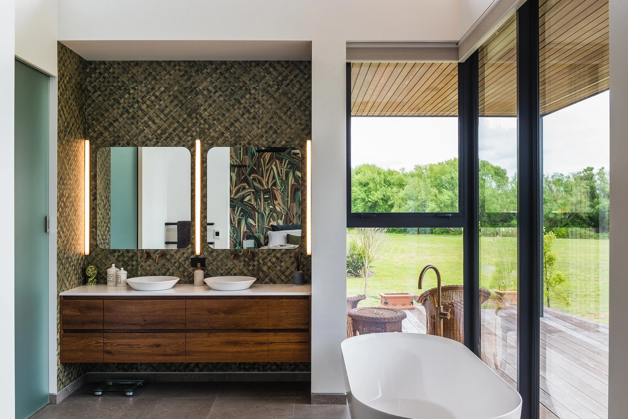 BROOKLANDS / Project — Ryan's Kitchens and Joinery