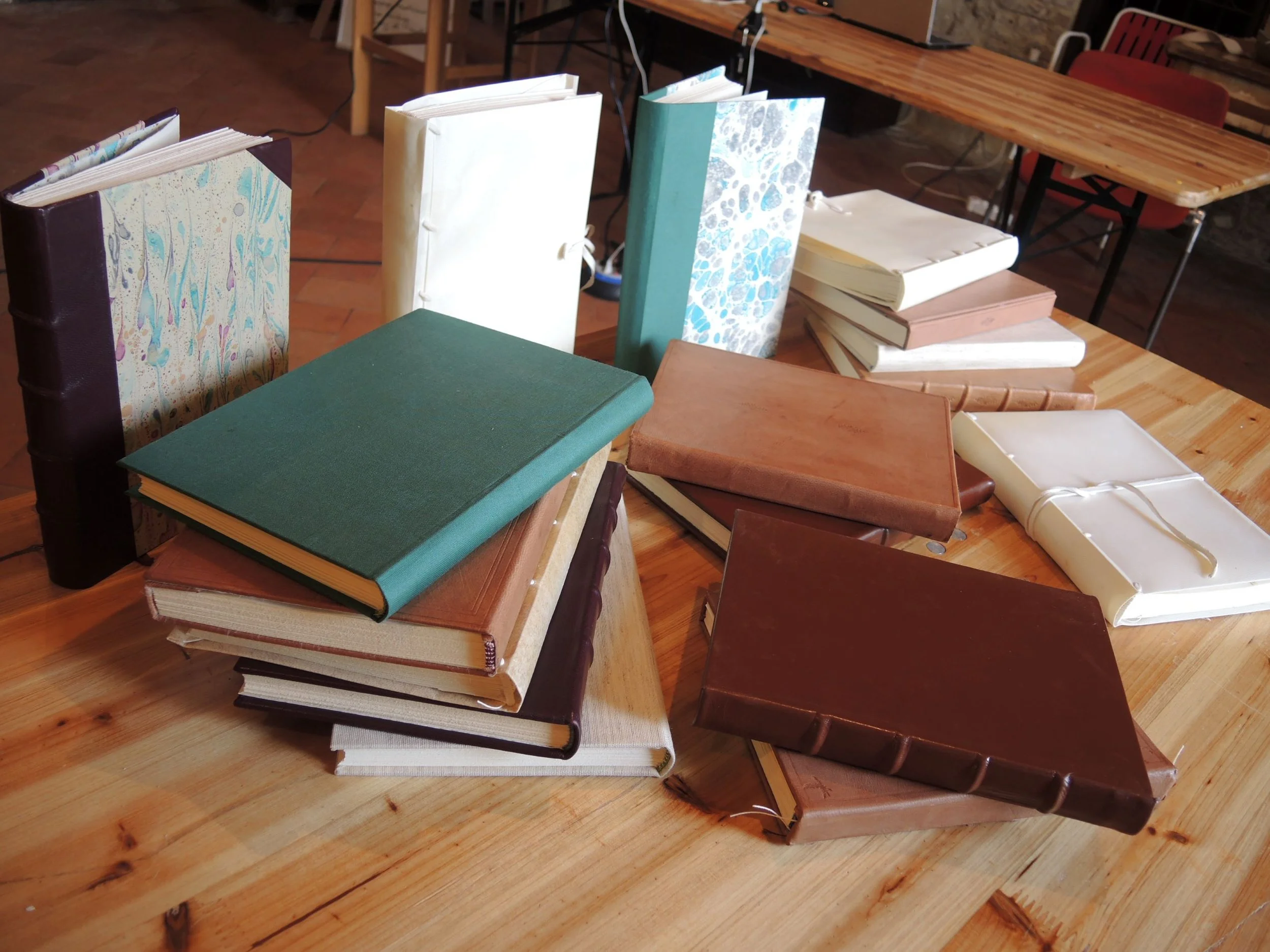 Syllabus History and the Making of Early Bookbinding Structures — Art ...