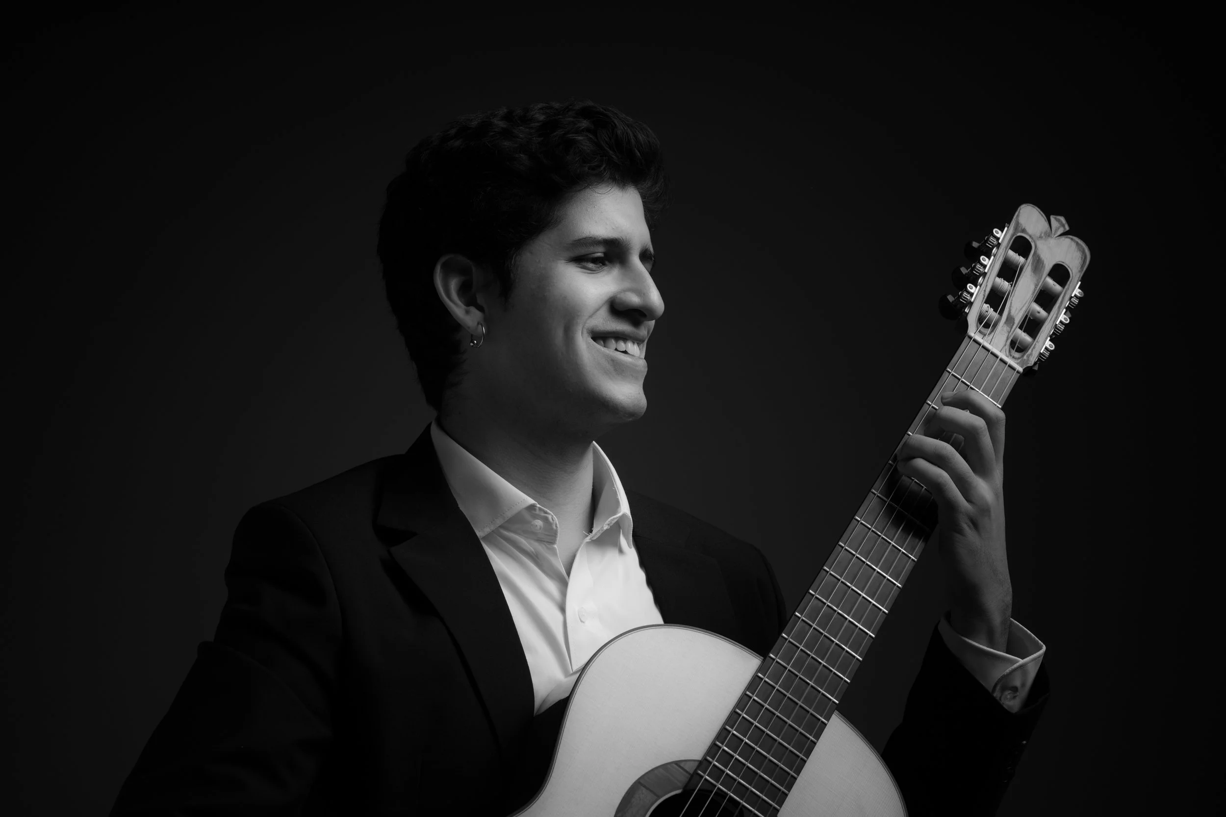 Biography — Adrián Montero