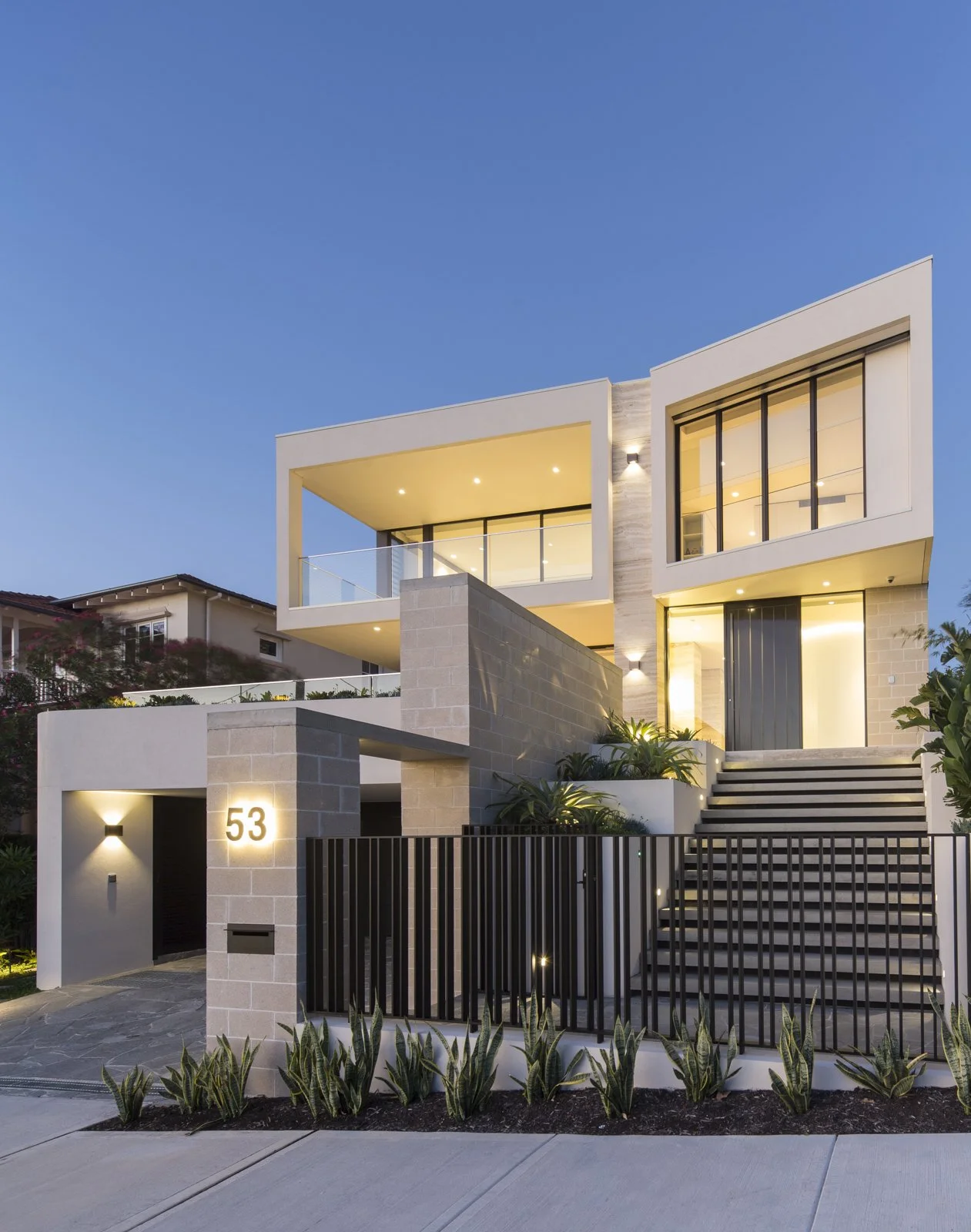Exterior Lighting - Illuminate Your Outdoors with Elegance | LA Lounge ...