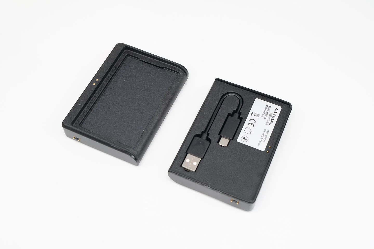 Biometric Card Dock Portable NFC charger — Tektos Ecosystems