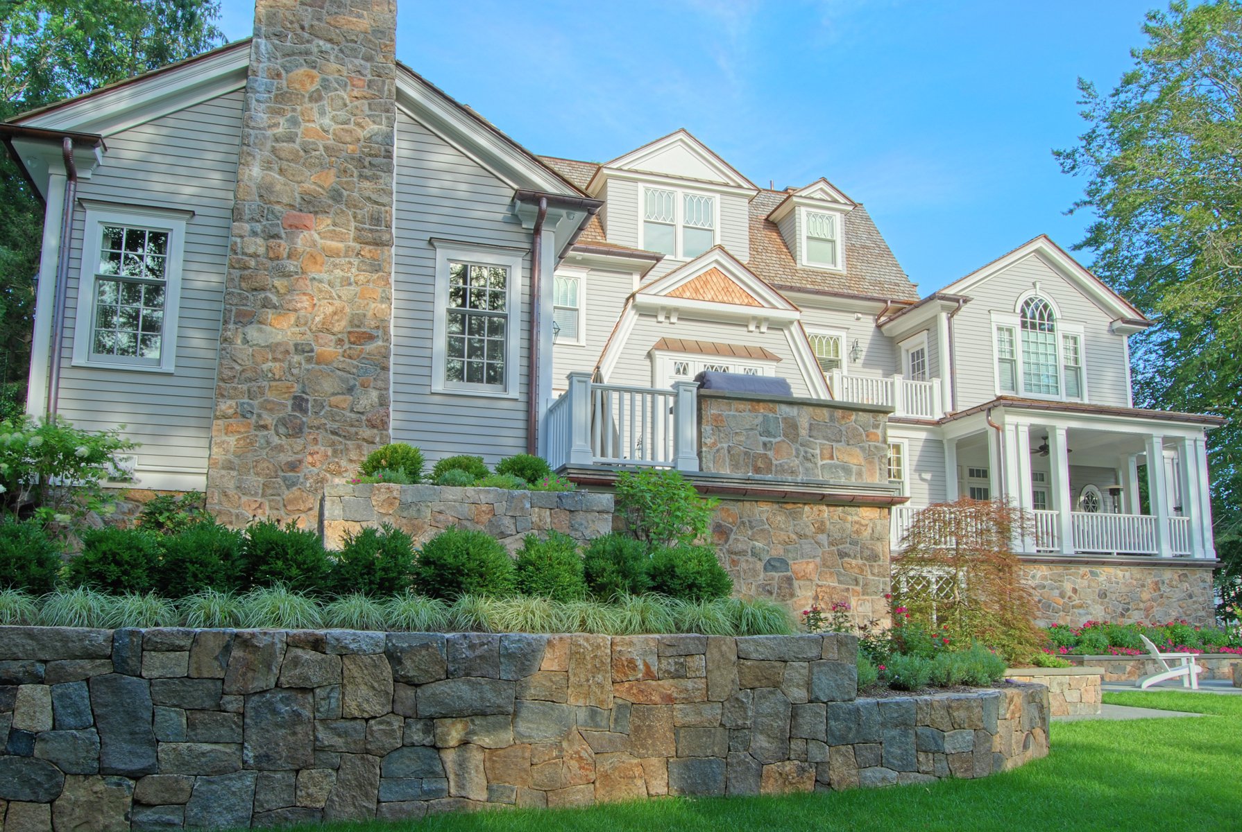 Large Summit Renovation — John James Architecture