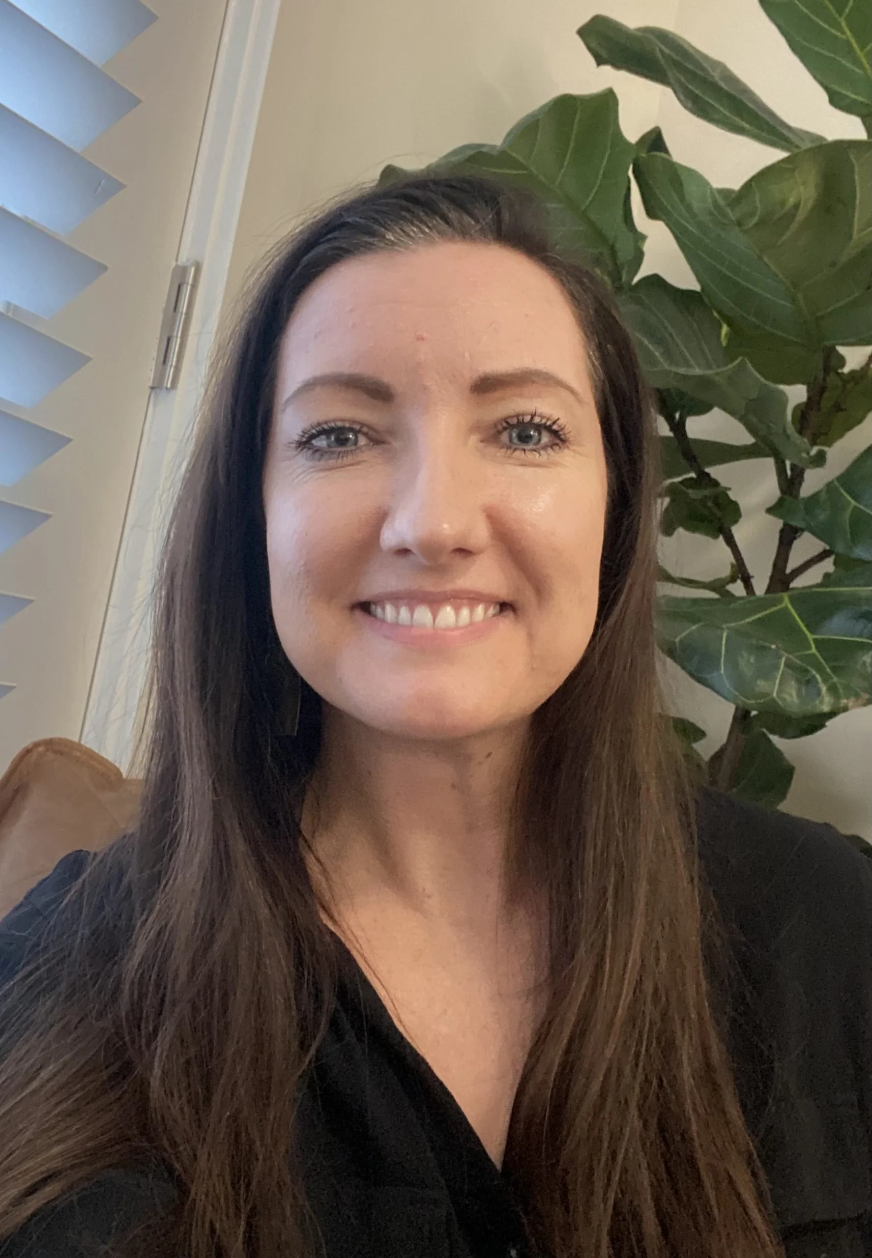 Therapists — Flourish Therapy Inc.