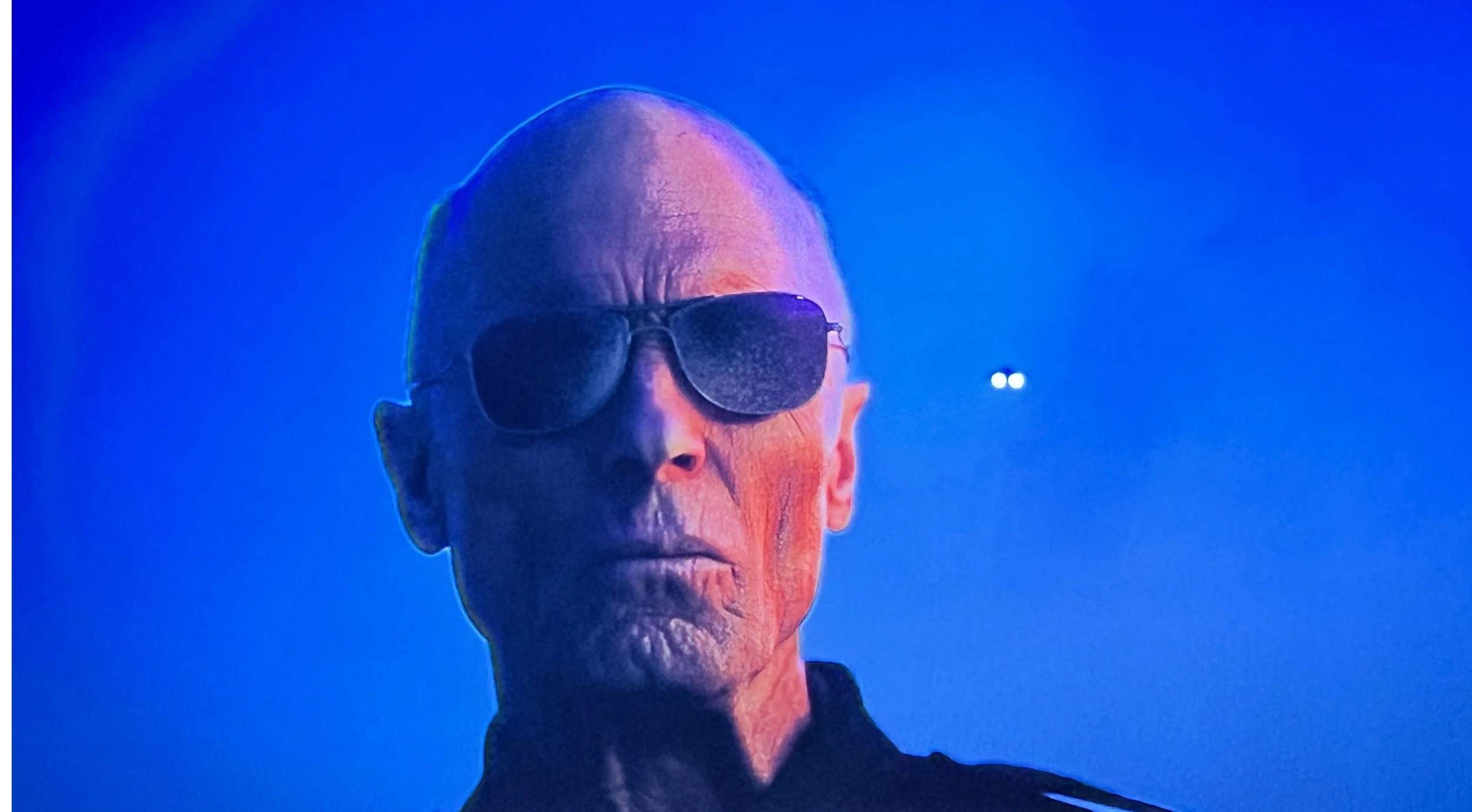 These are All the Sunglasses in Top Gun and Top Gun: Maverick ...