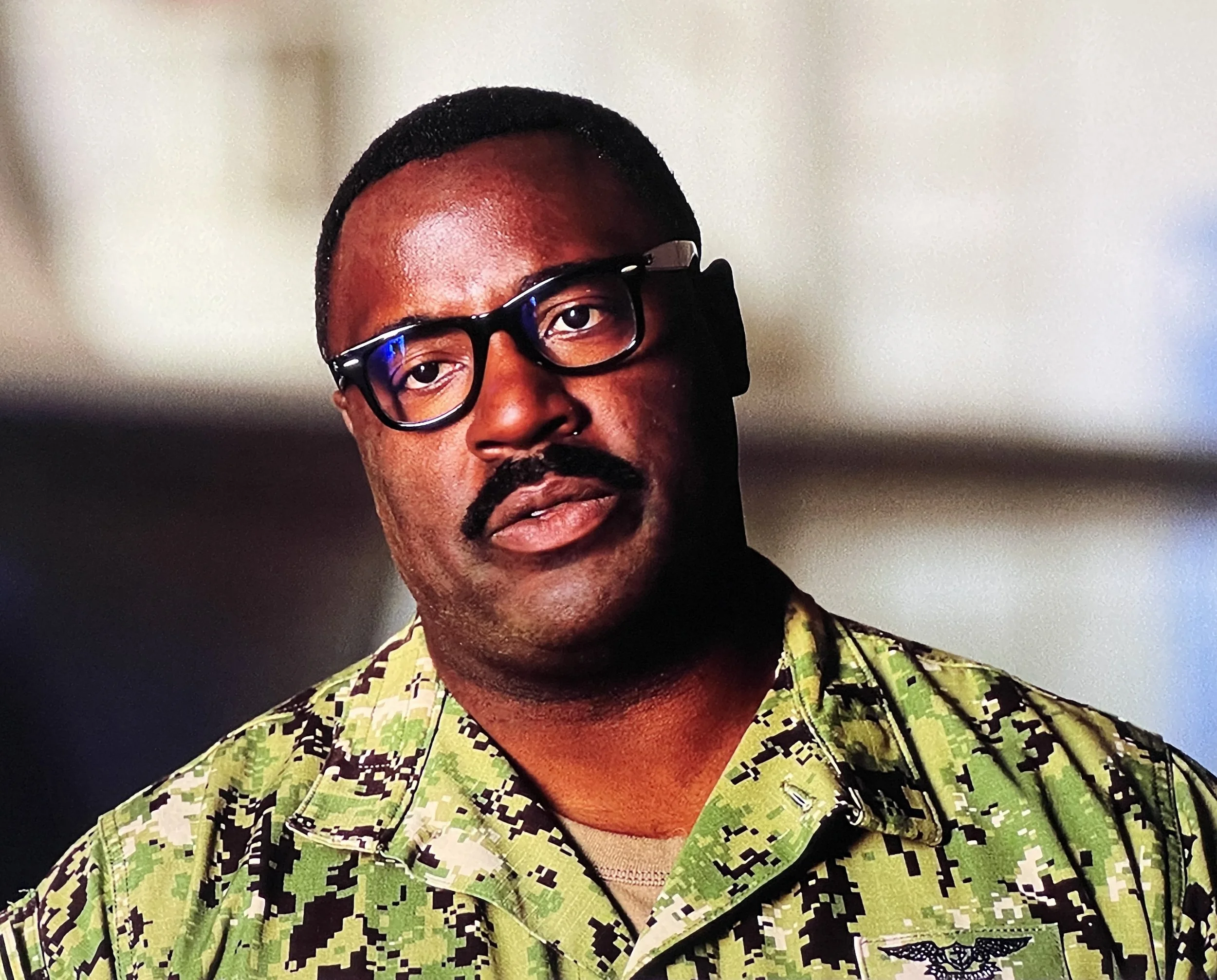 These are All the Sunglasses in Top Gun and Top Gun: Maverick ...