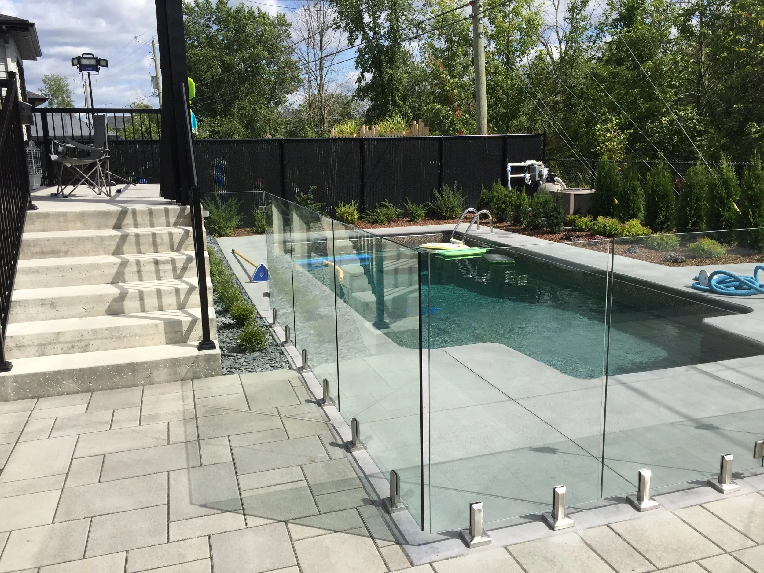 Glass Pool Enclosure — RF Transparent - Glass Railing
