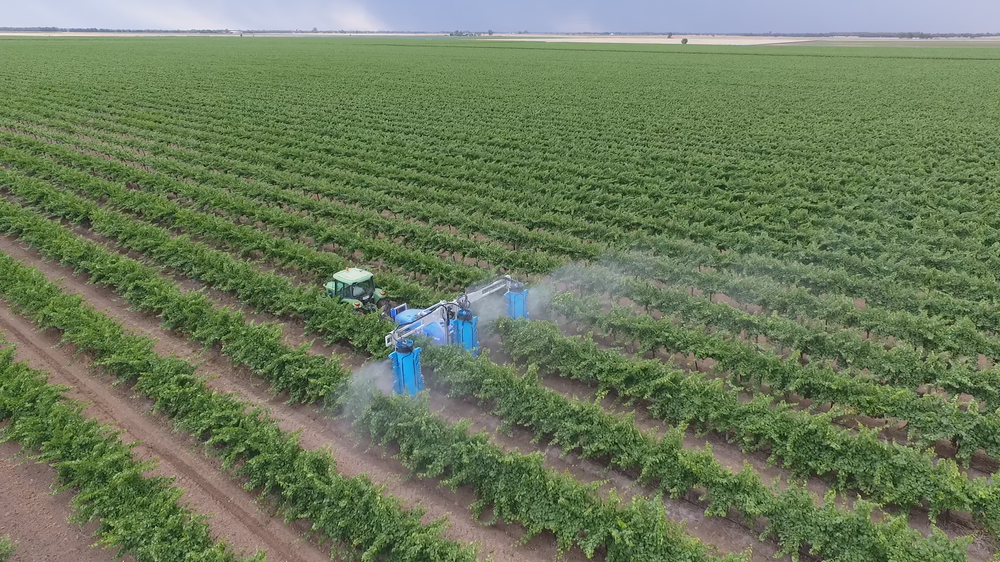 Ideal 3 Row Vortex Sprayer — Ideal Sprayers