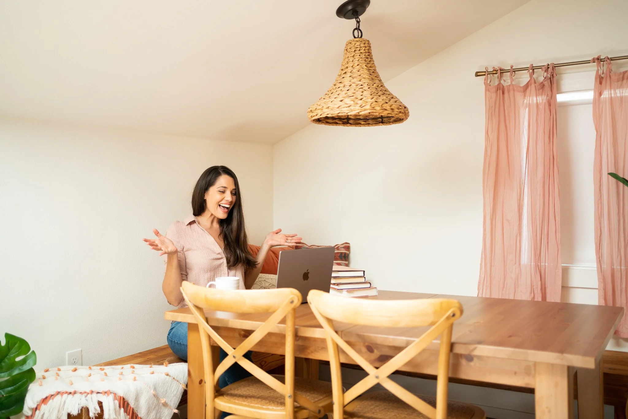 Spanish with Dominique | Online Spanish Language Coach for Adults