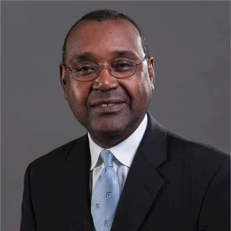 Executive Board — Chi Boulé