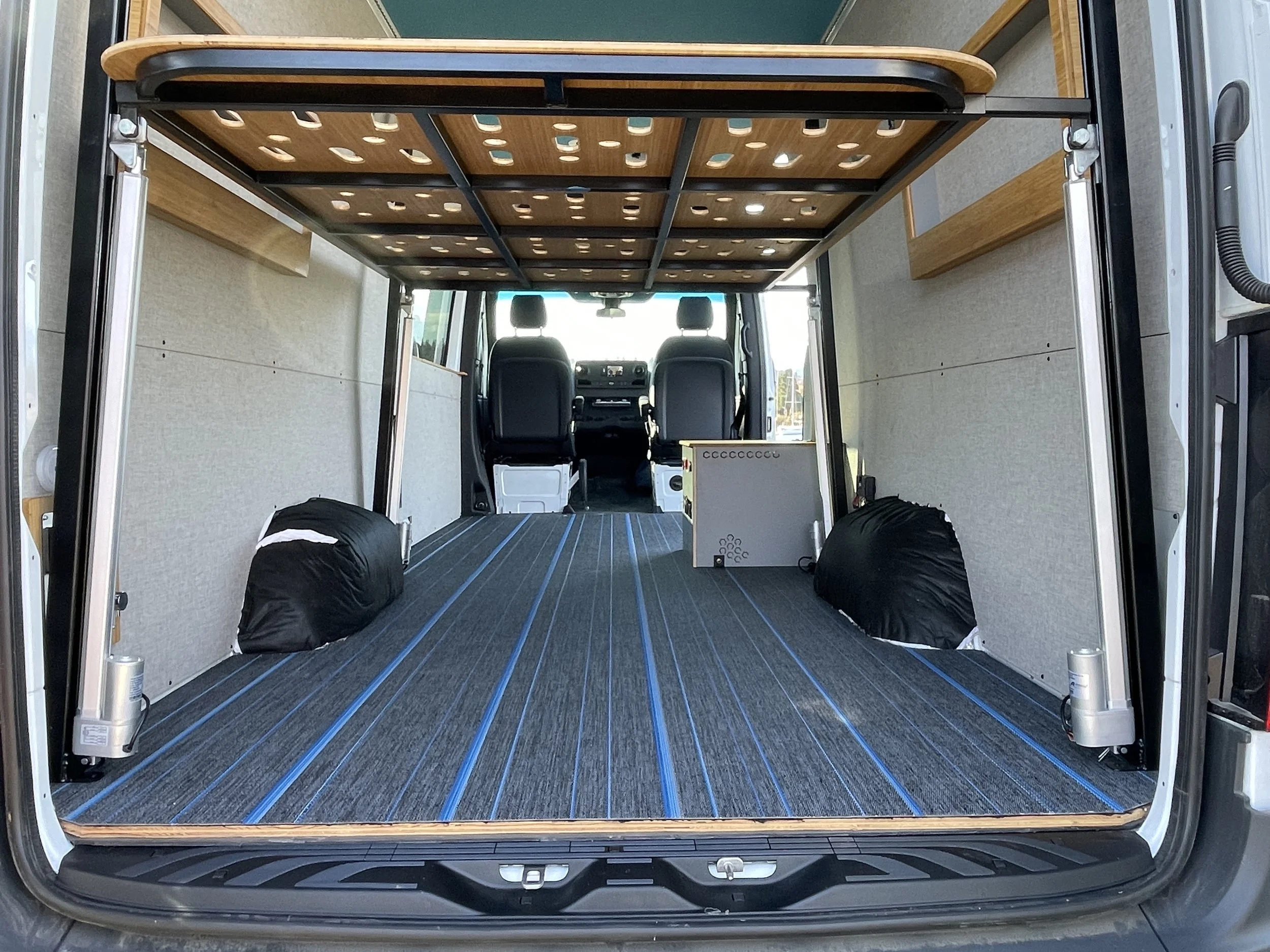 Swivel Seat — The Vanlife Collective