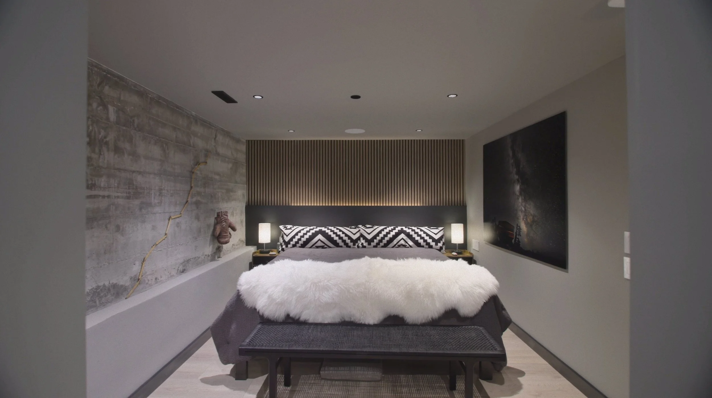 SONOMA HILLSIDE RANCH HOUSE — EAG STUDIO