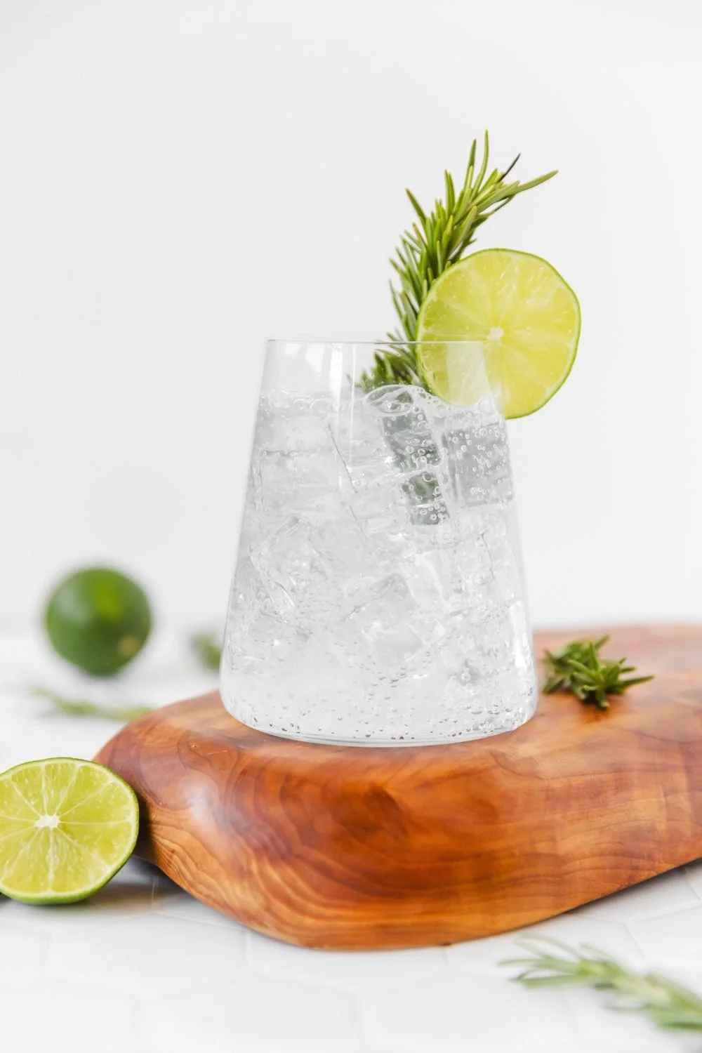 Gin and Tonic — The Mod Daisy