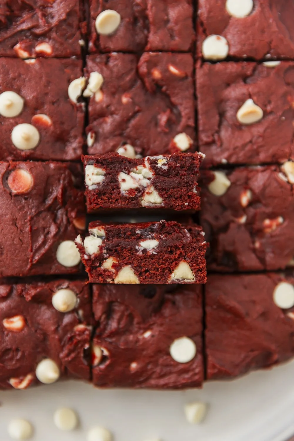 Red Velvet Cookie Bars — The Mod Daisy
