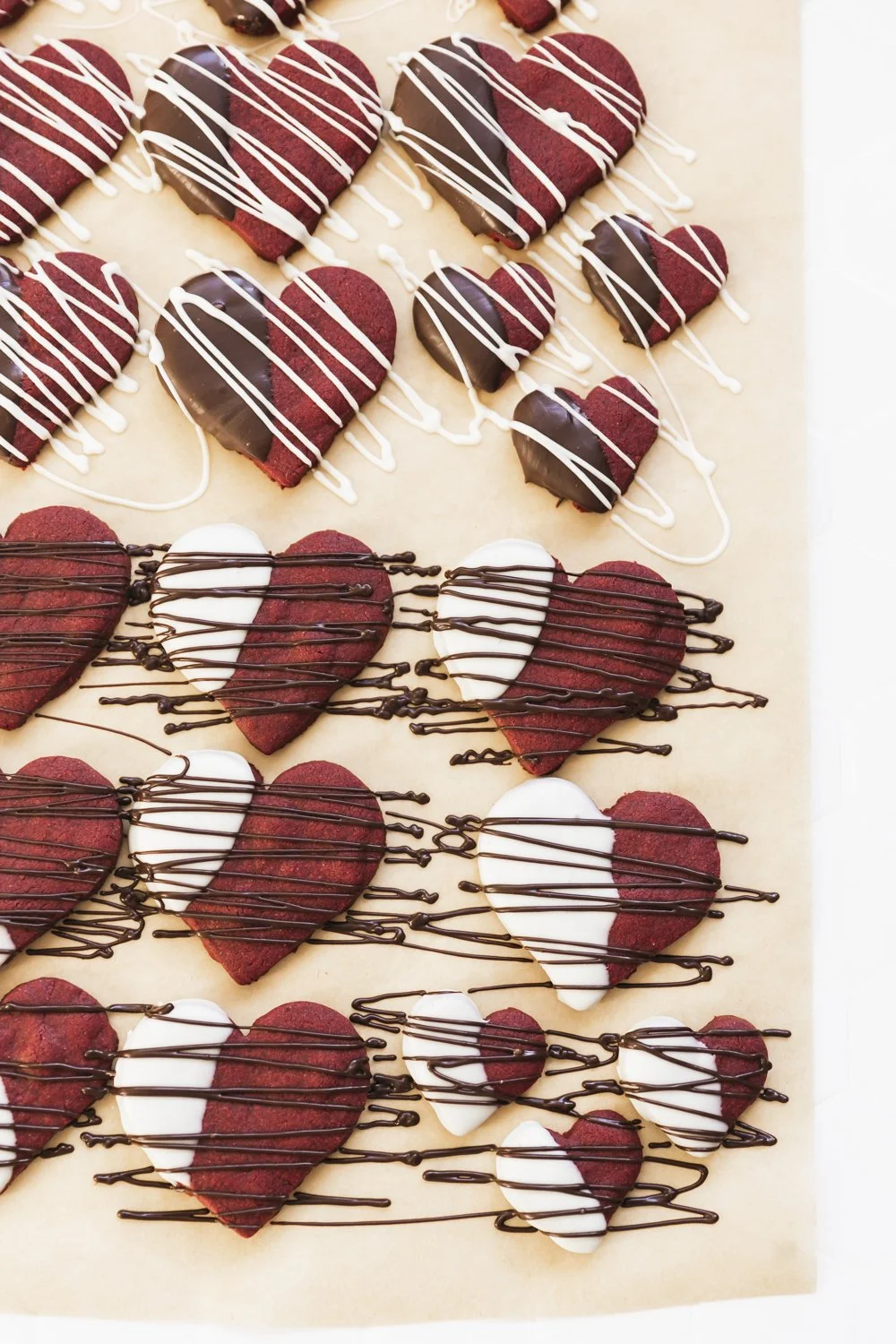 Red Velvet Shortbread Cookies (Valentine's Day Shortbread Cookies ...