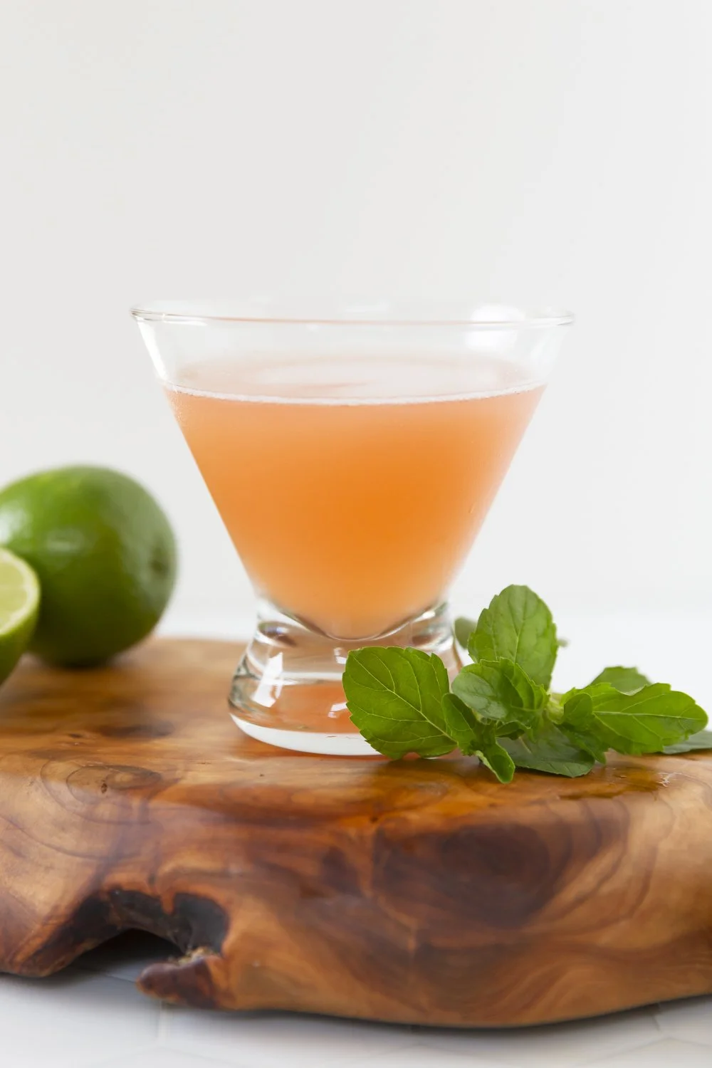 Beachcomber Cocktail — The Mod Daisy