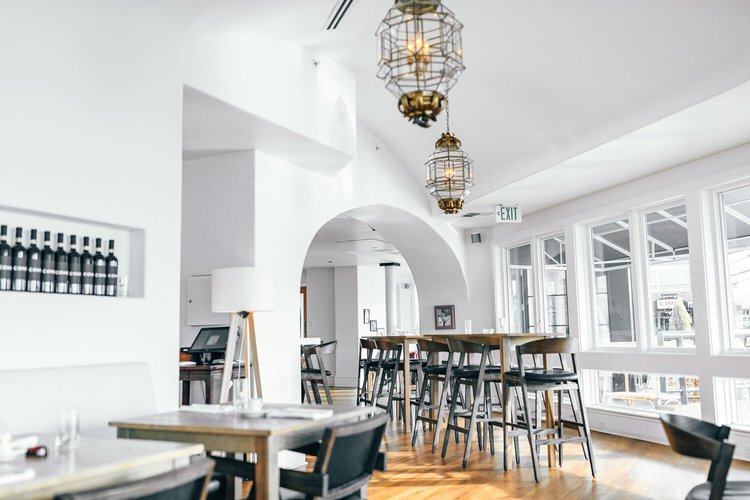 Dining — Carillon Point