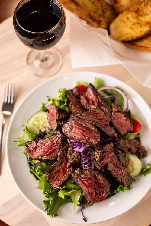 Front Row Restaurant & Bar