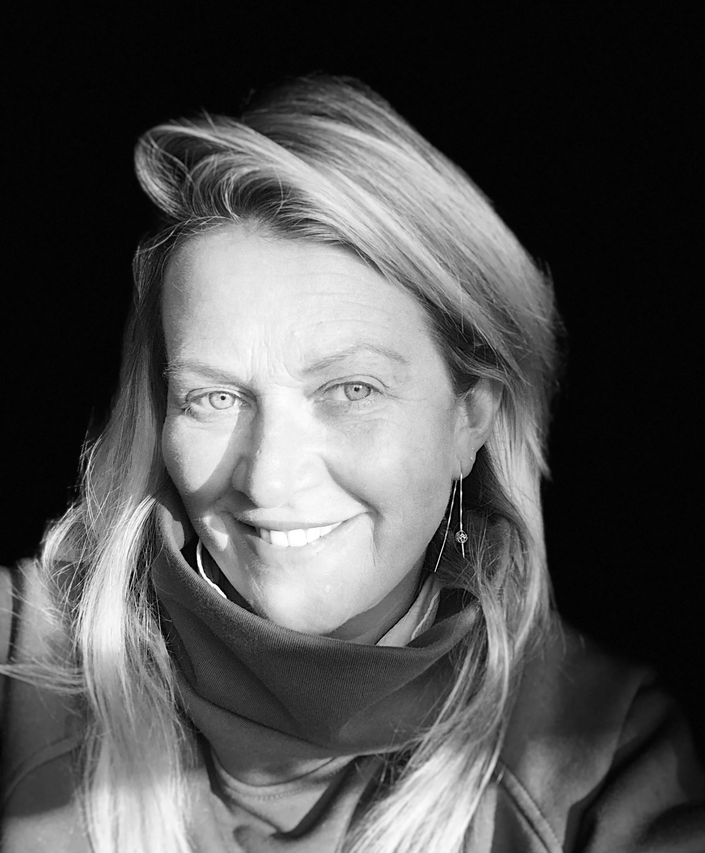 About 1 — Janelle Edwards-Spear