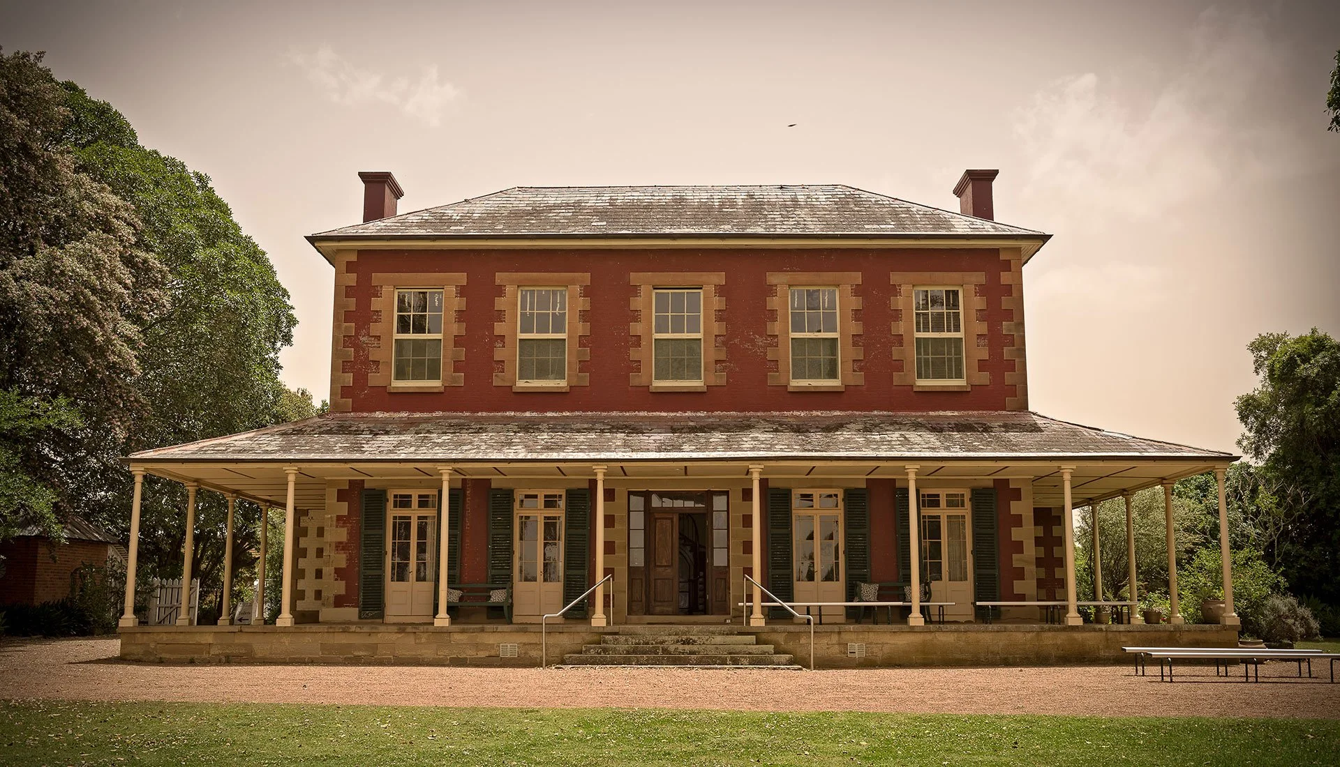 Tocal Homestead Tour — PALMERS TOURS - LUXURY ALL INCLUSIVE COACH TOURS ...
