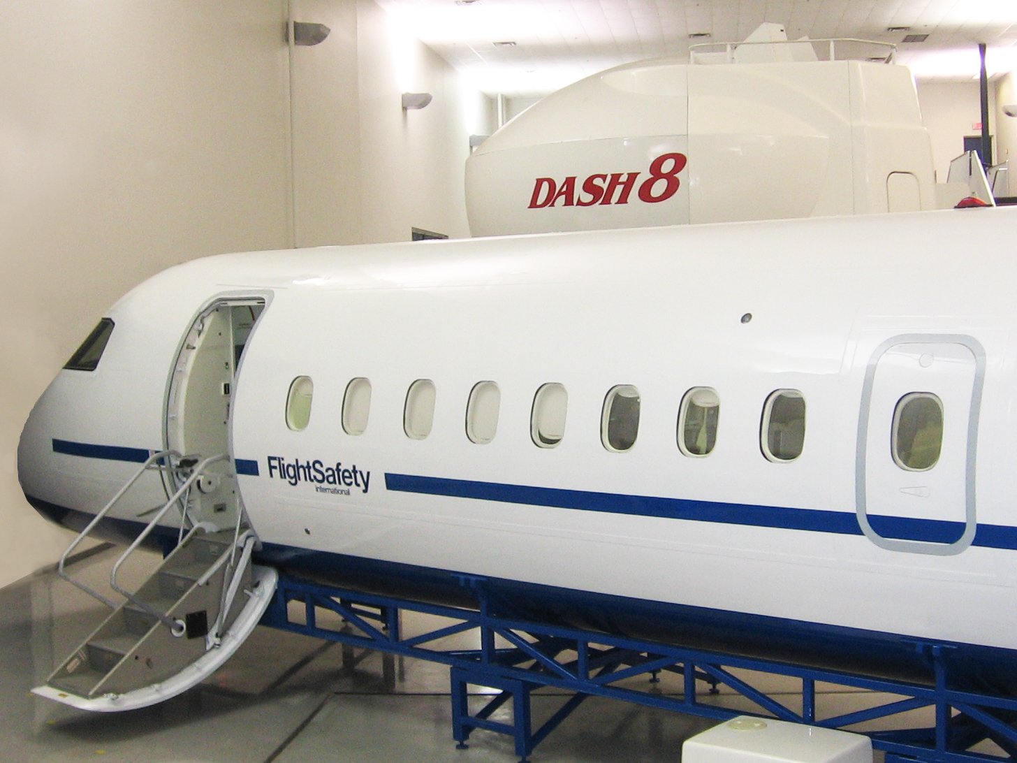 Q400 Trainers — Aviation Reproduction Inc.