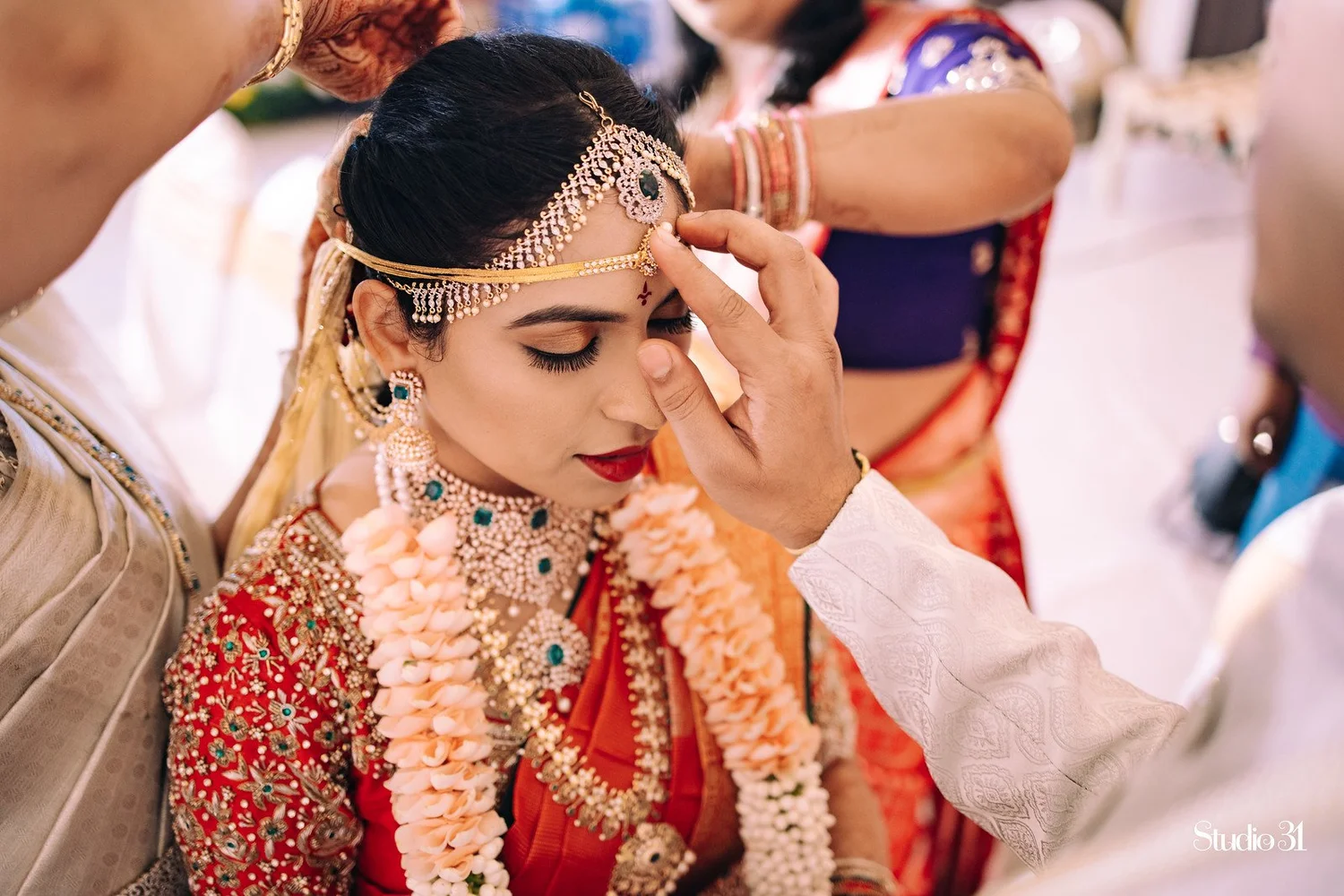 Capturing the Essence of Indian Brides: The Ultimate Guide to Stunning ...