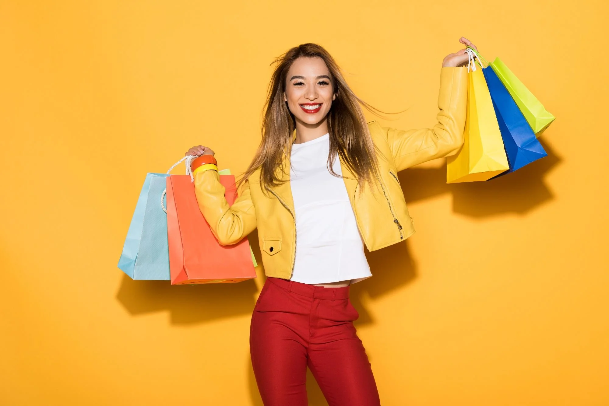 Check Out Our Checking Accounts! | Central Maine FCU