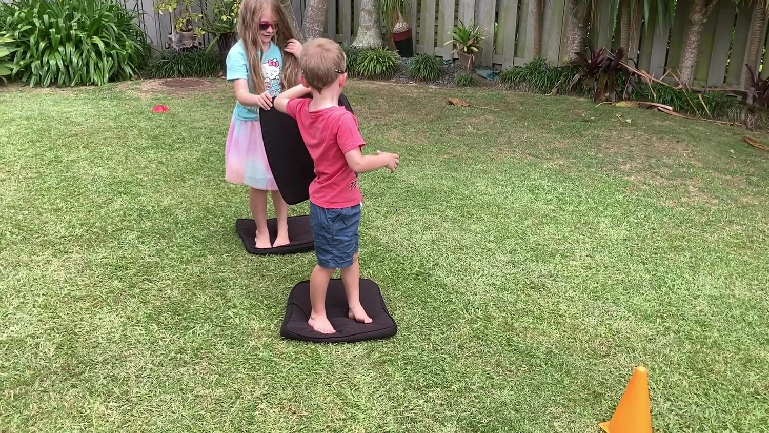 10 Cooperative Games for Kids: Promote Teamwork and Communication for ...