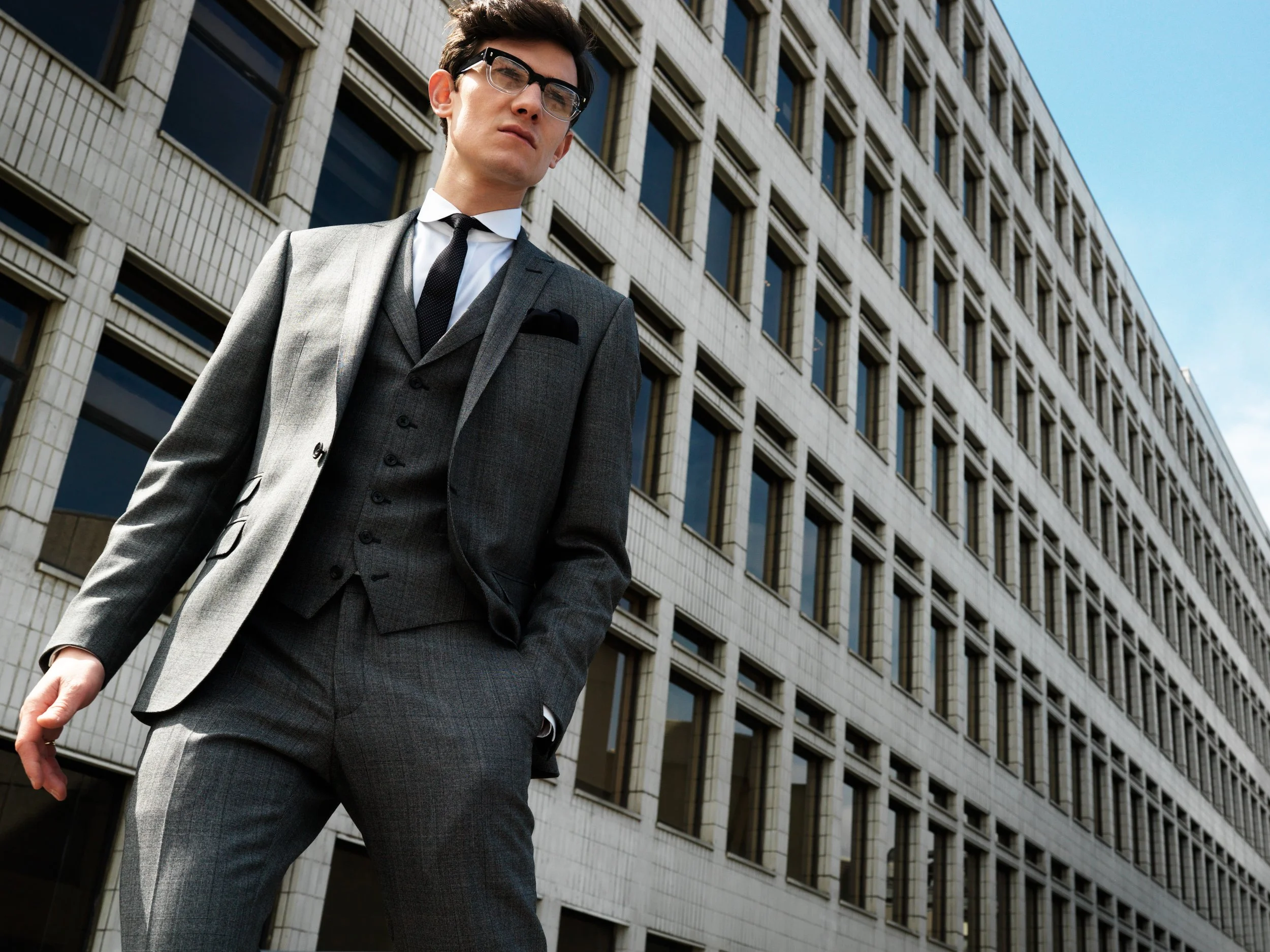 Mr Start - Wear it Well