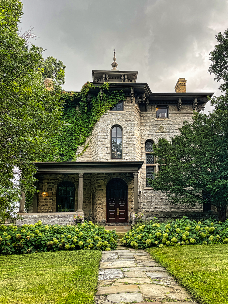 Summit Hill House Tours