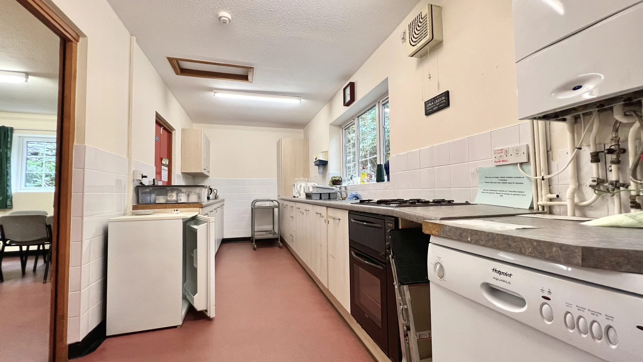 Hall Hire — Y Ganolfan Pentrefelin — Village hall to hire with large ...