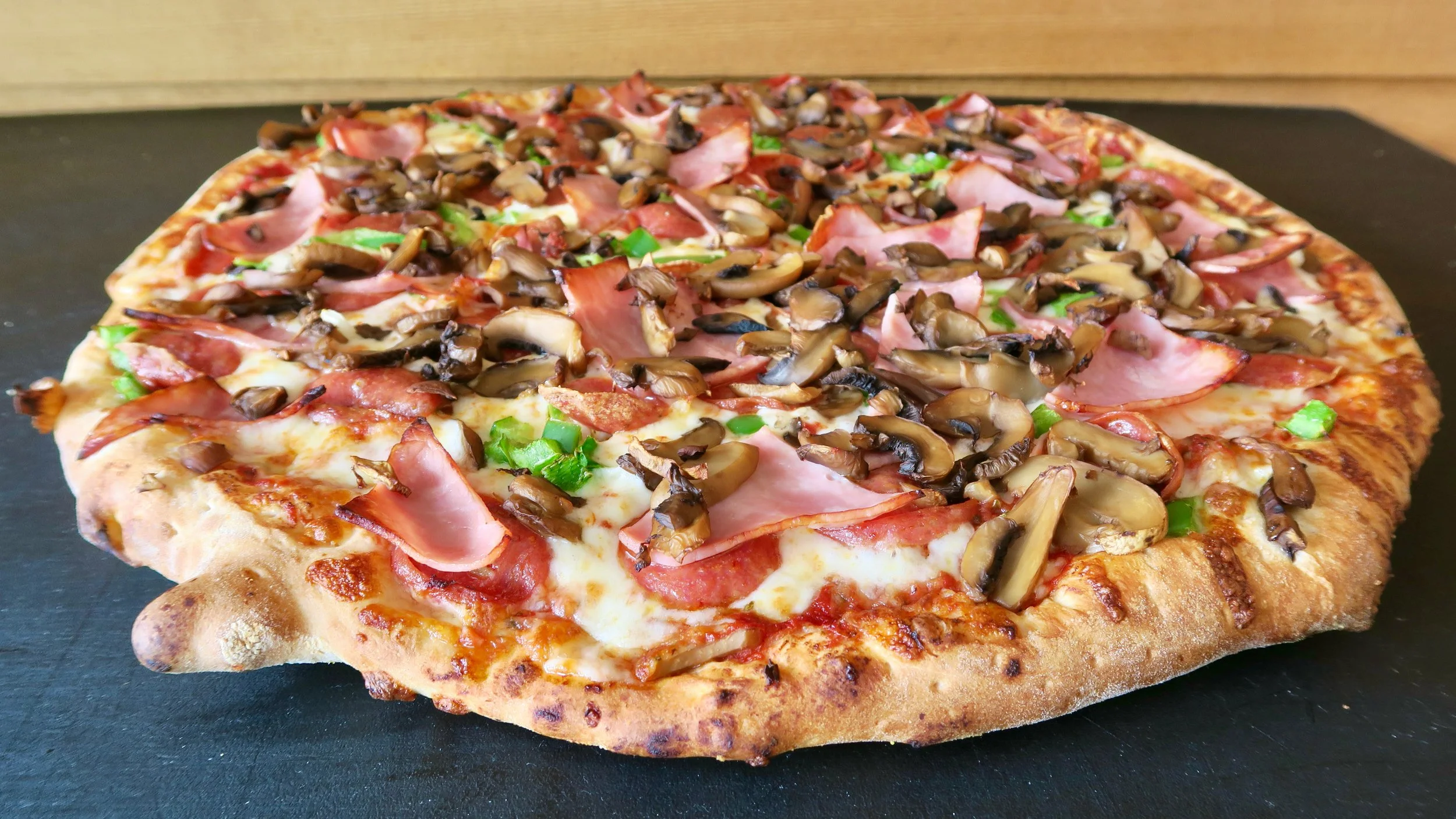 Top Rated Pizza Near Me | Best Pizza Orion Twp | Alibi Pizza — Alibi ...