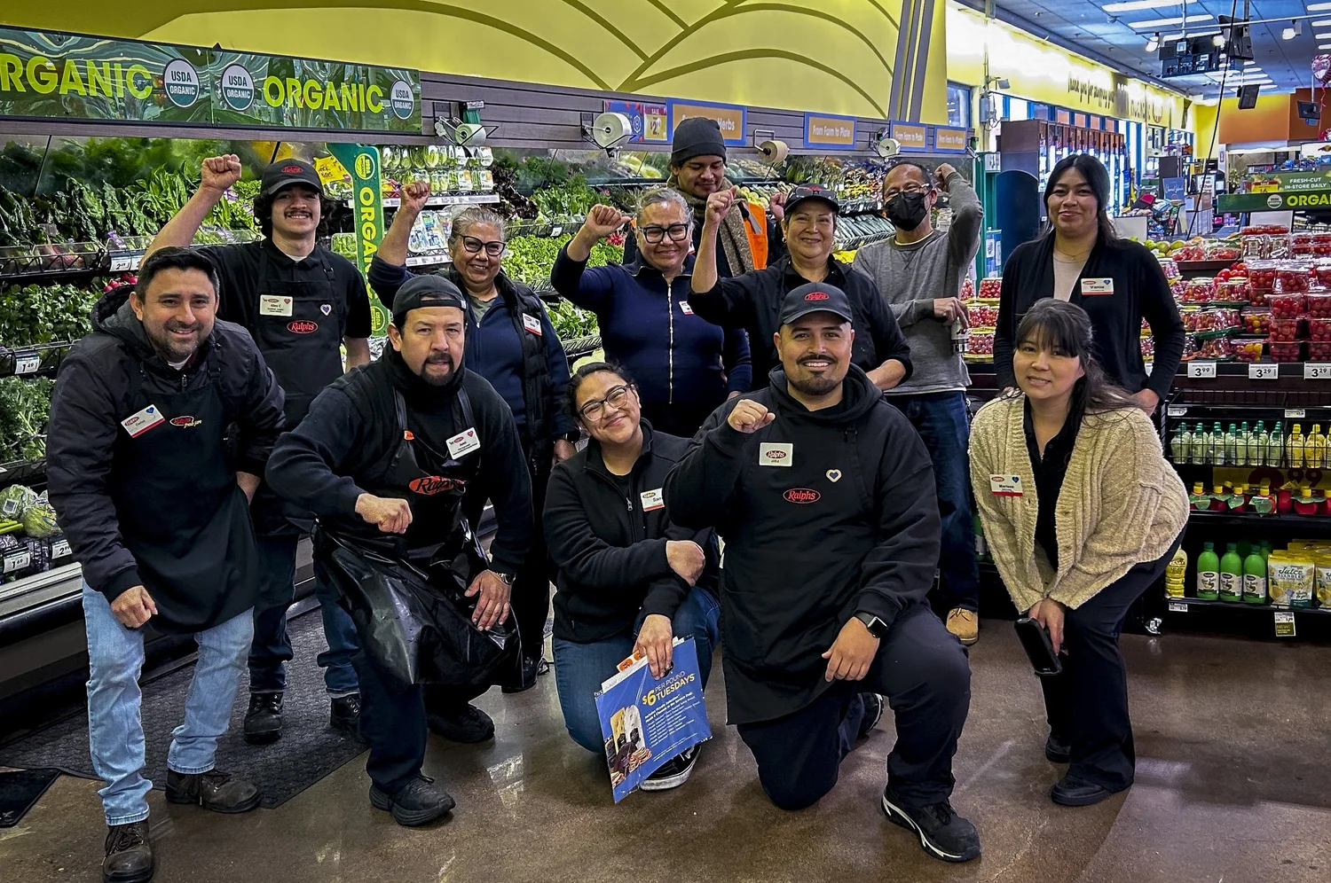 Grocery Workers At Ralphs, Albertsons, Vons, And Pavilions Ratify New ...