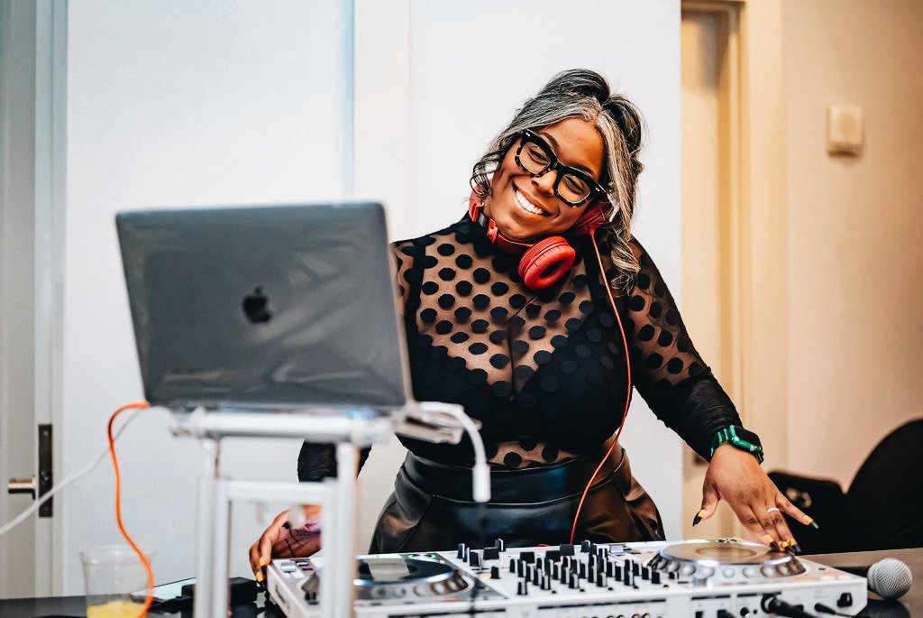 EPK - Ty Alexander, DJ for Premiere & Corporate Events — djtyalexander