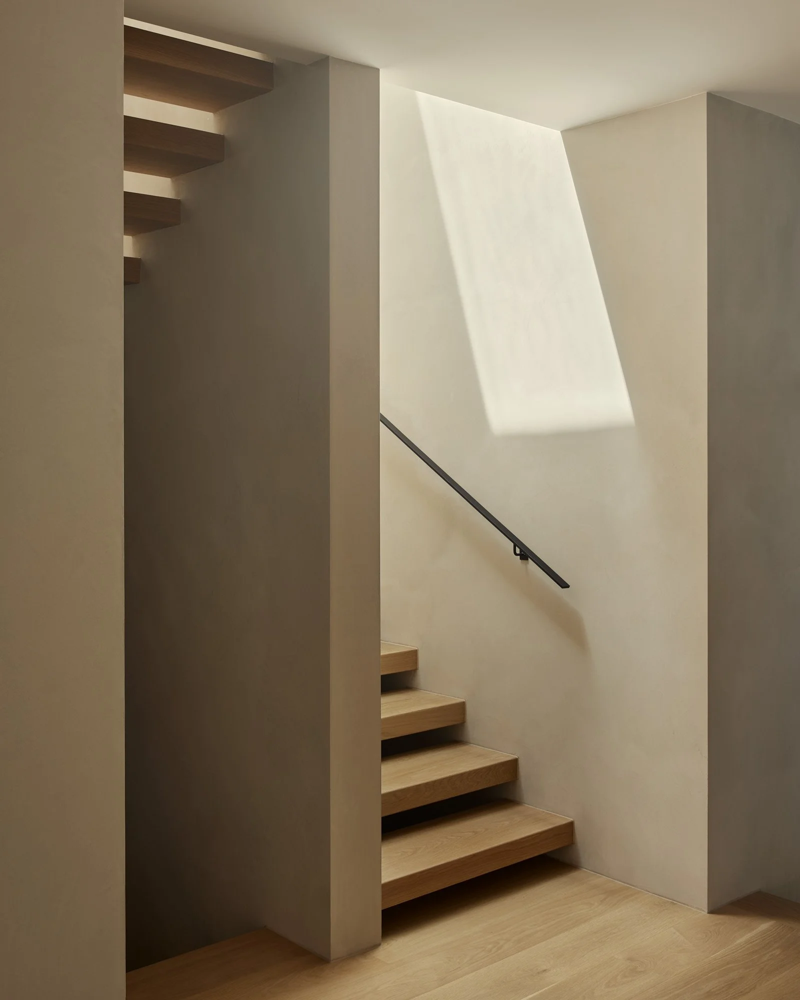 Mirror House — PASQUALE COOK