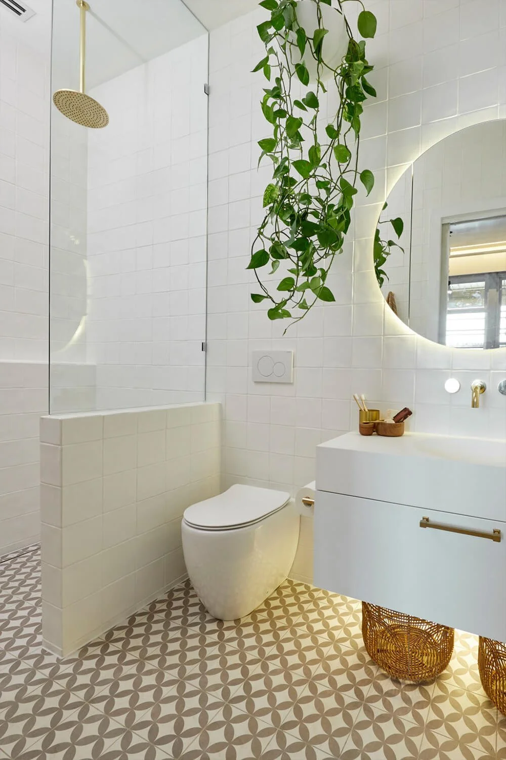 9 Shower Screen Design Ideas To Level-Up Your Bathroom — Zephyr + Stone