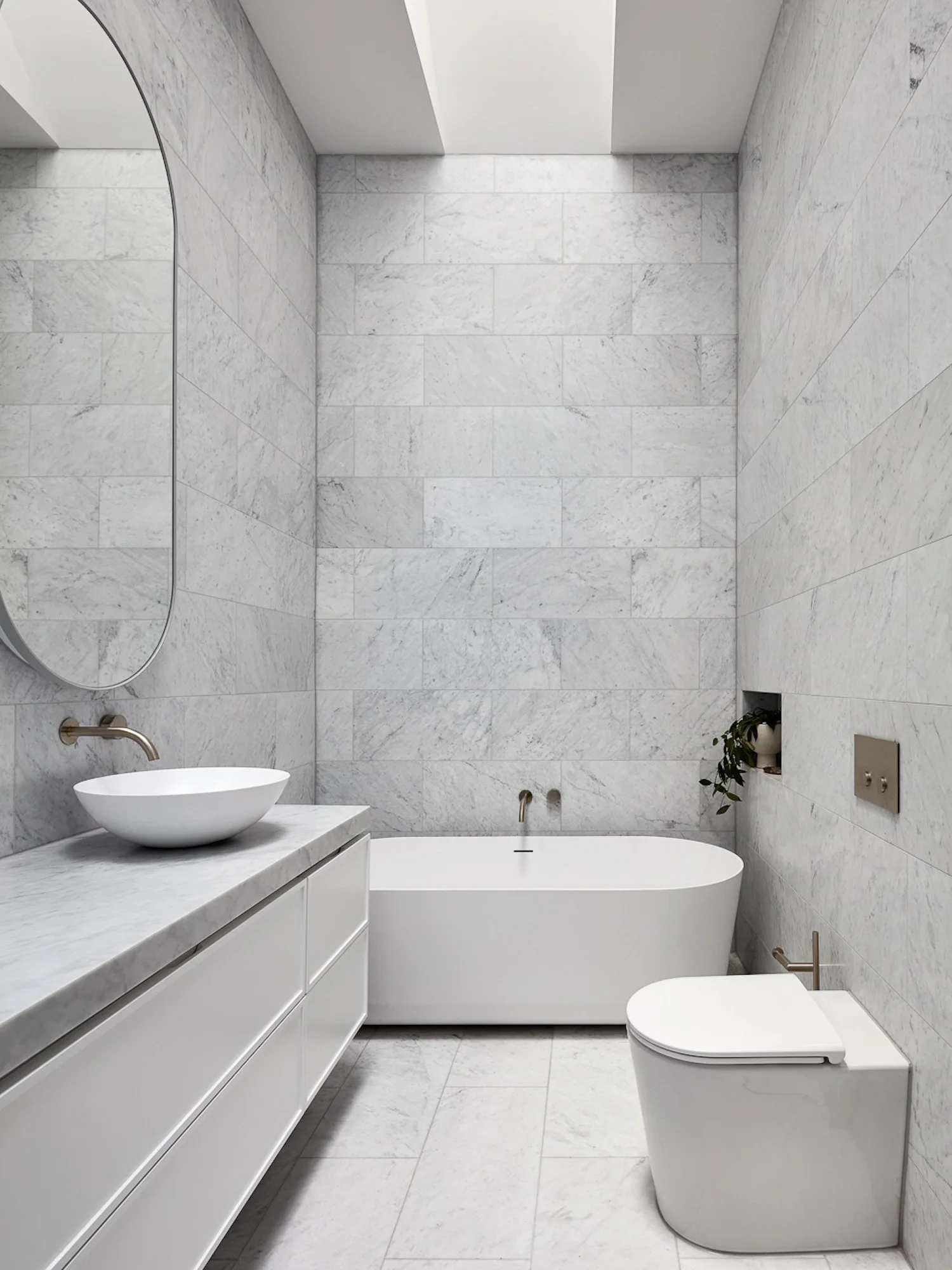 How To Nail A Small Bathroom Design | Tips For Maximising Smaller ...