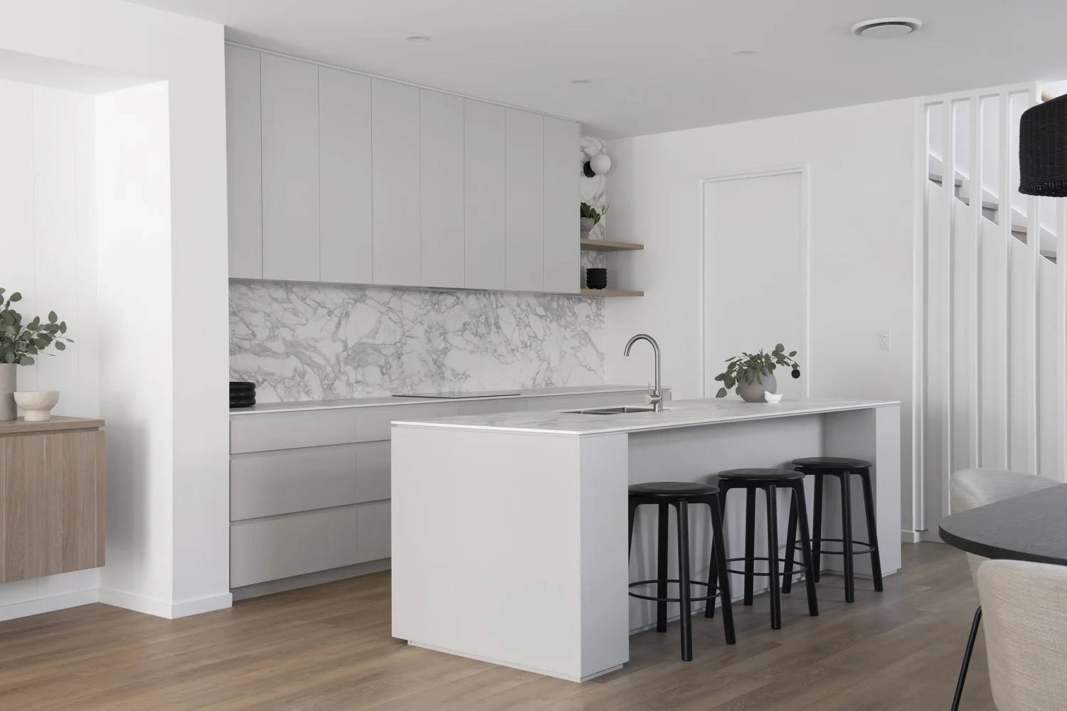 Step-by-Step Guide To Creating Your Ultimate Kitchen Island Bench ...
