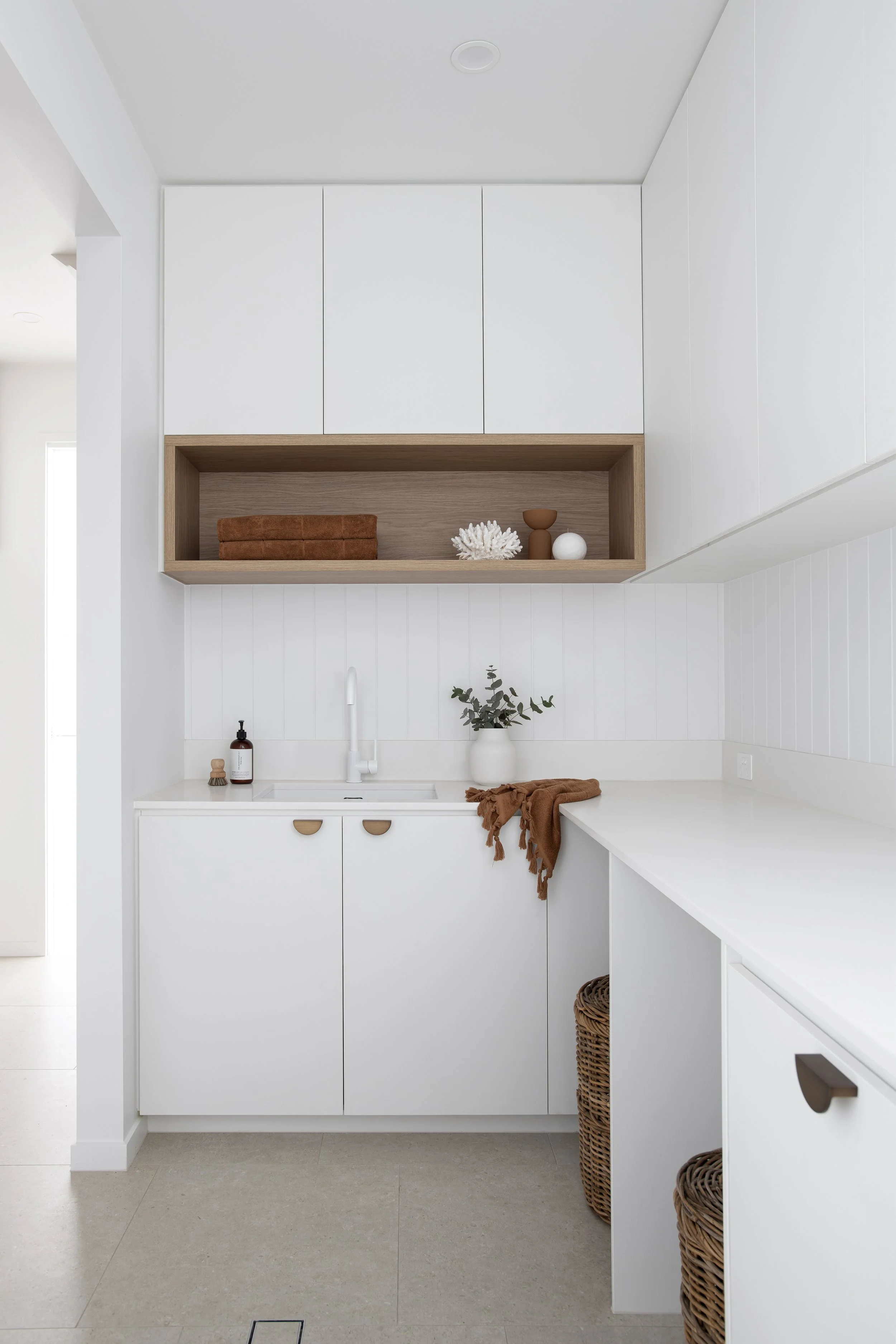 Hamptons Laundry Design Plans and Colour Scheme | Laundry Room Layout ...