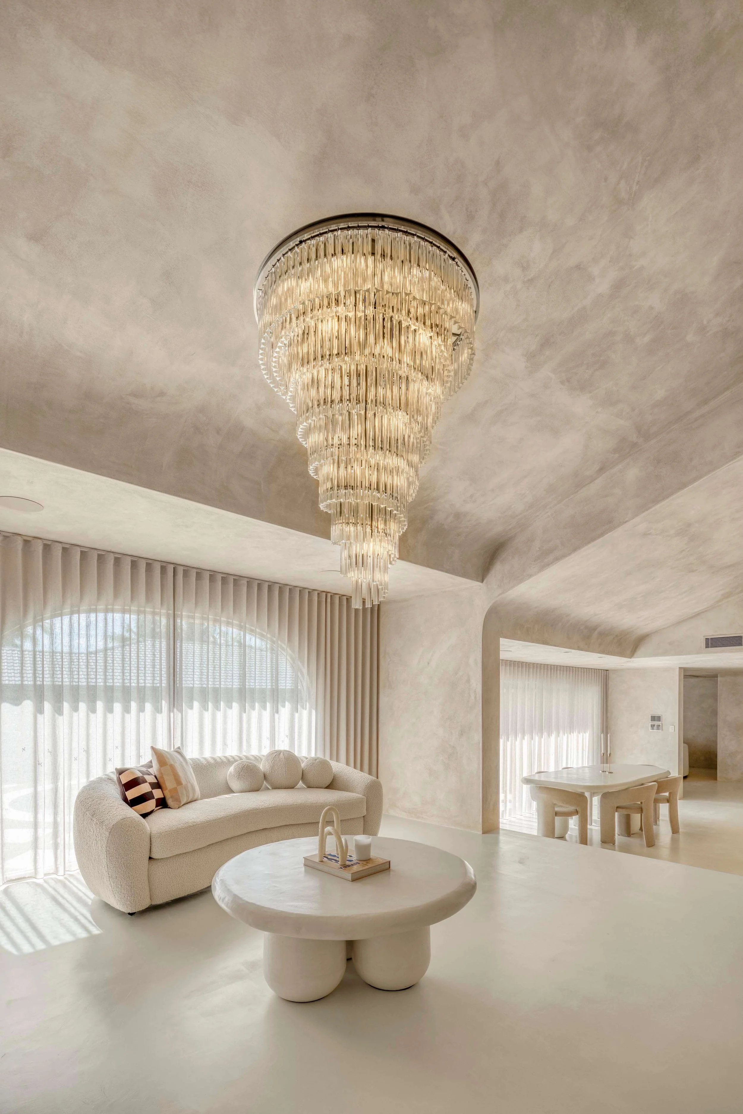 Venetian Plaster VS Microcement | What To Use Where | Top Tips — Zephyr + Stone