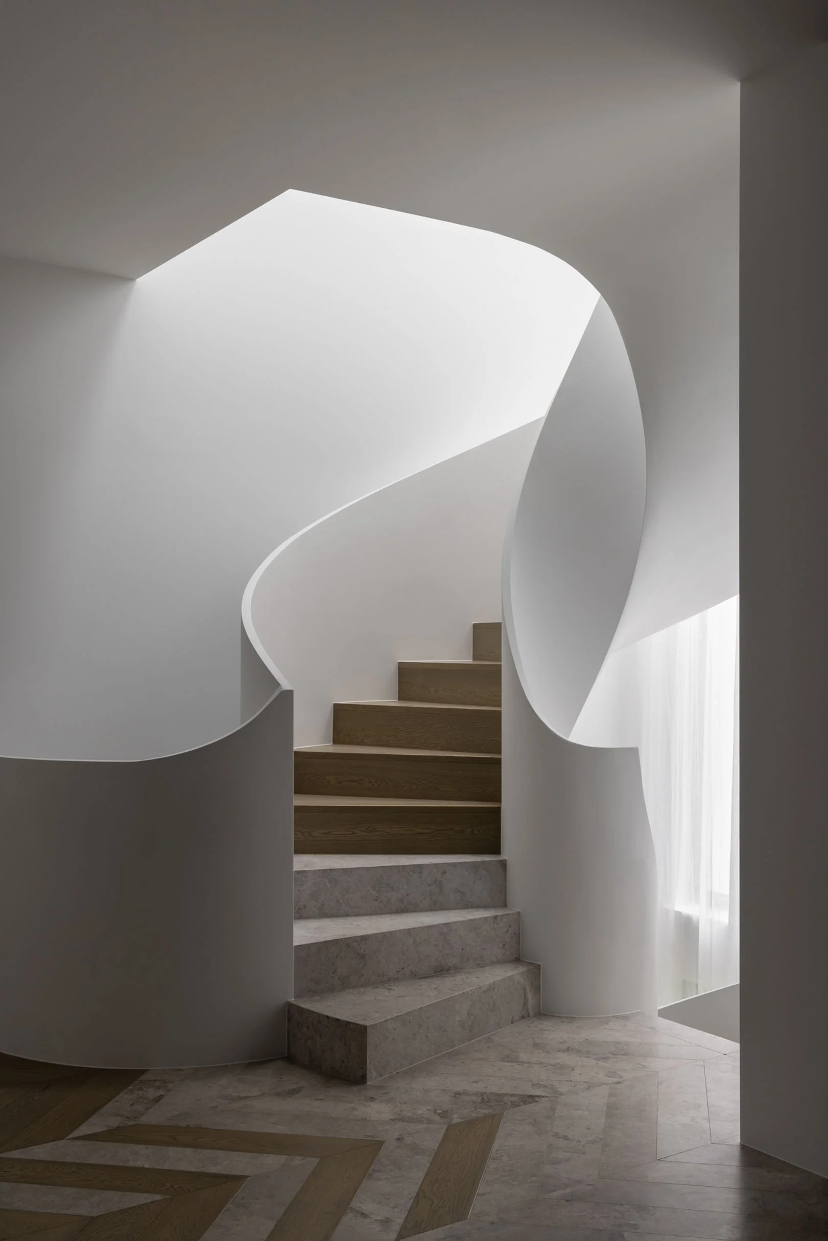 Modern Staircase Design: Balustrades and Stair Railings | Zephyr and Stone