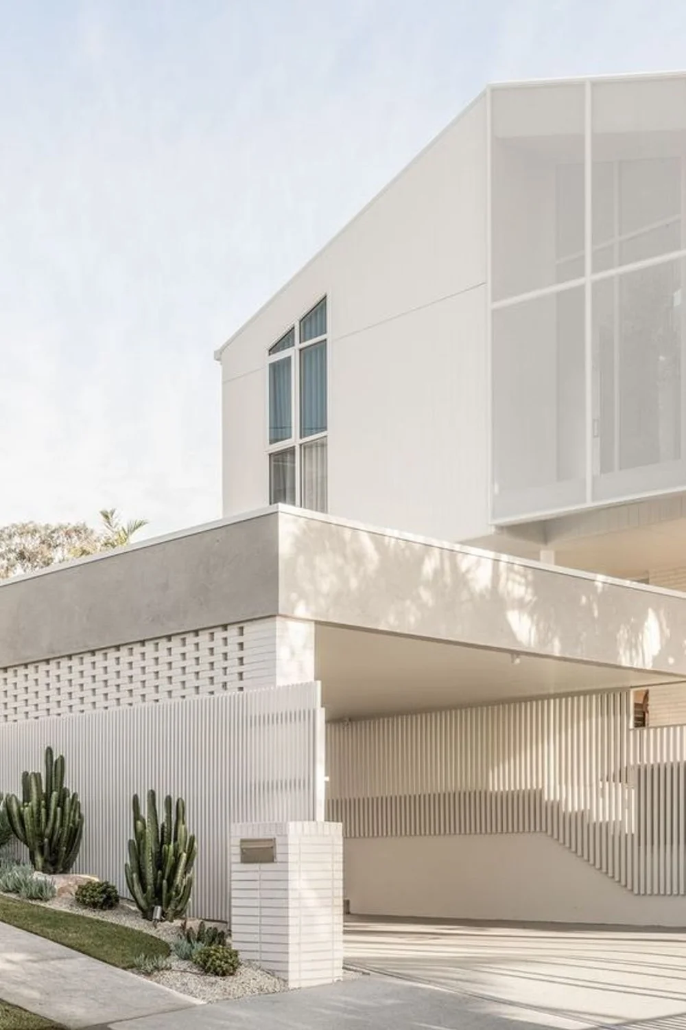 Exterior Design | 9 Home Facade Design Ideas To Copy — Zephyr + Stone
