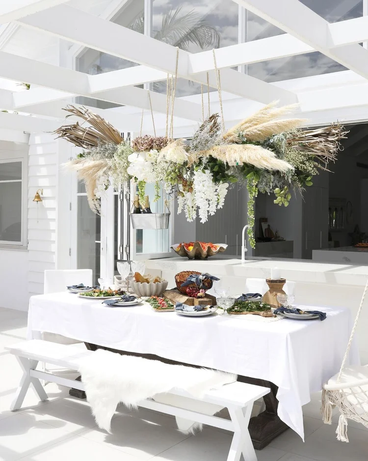 Christmas Table Set Up Ideas: Create a Stylish Designer Table — Zephyr ...