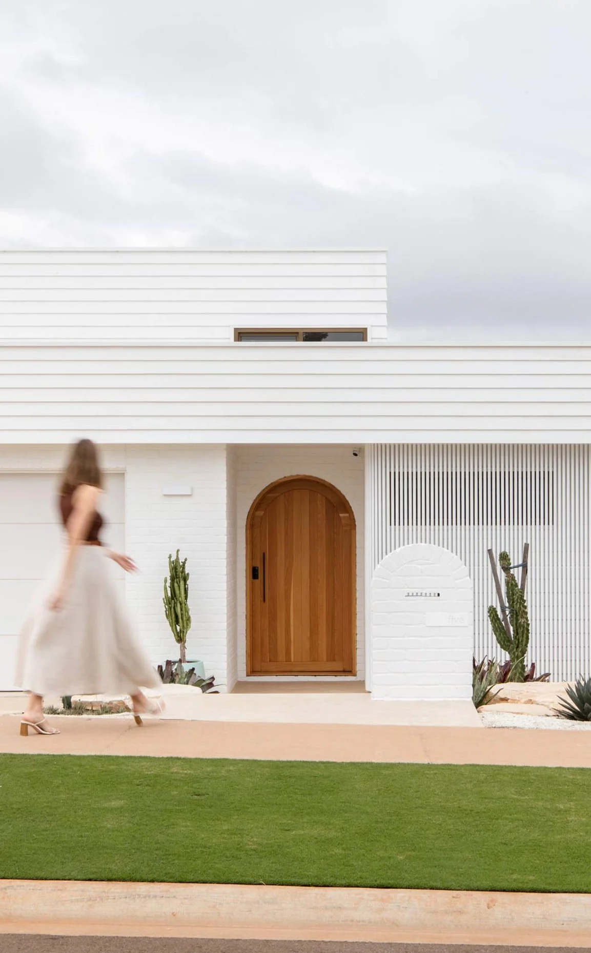Exterior Design | 9 Home Facade Design Ideas To Copy — Zephyr + Stone