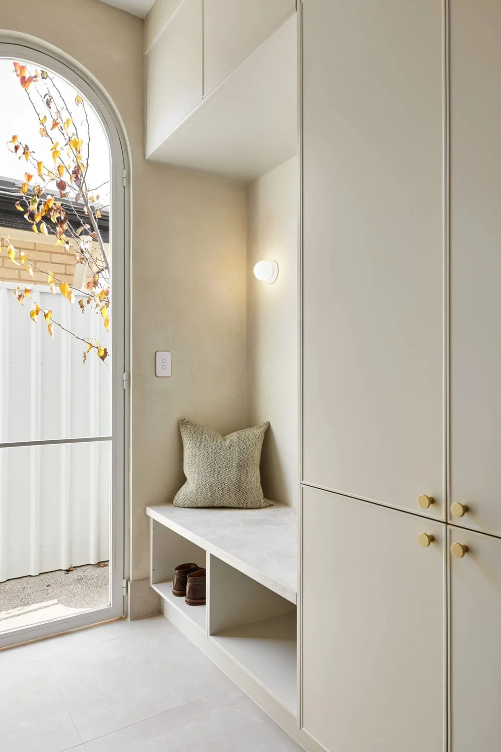 How To Design + Plan The Perfect Entryway — Zephyr + Stone