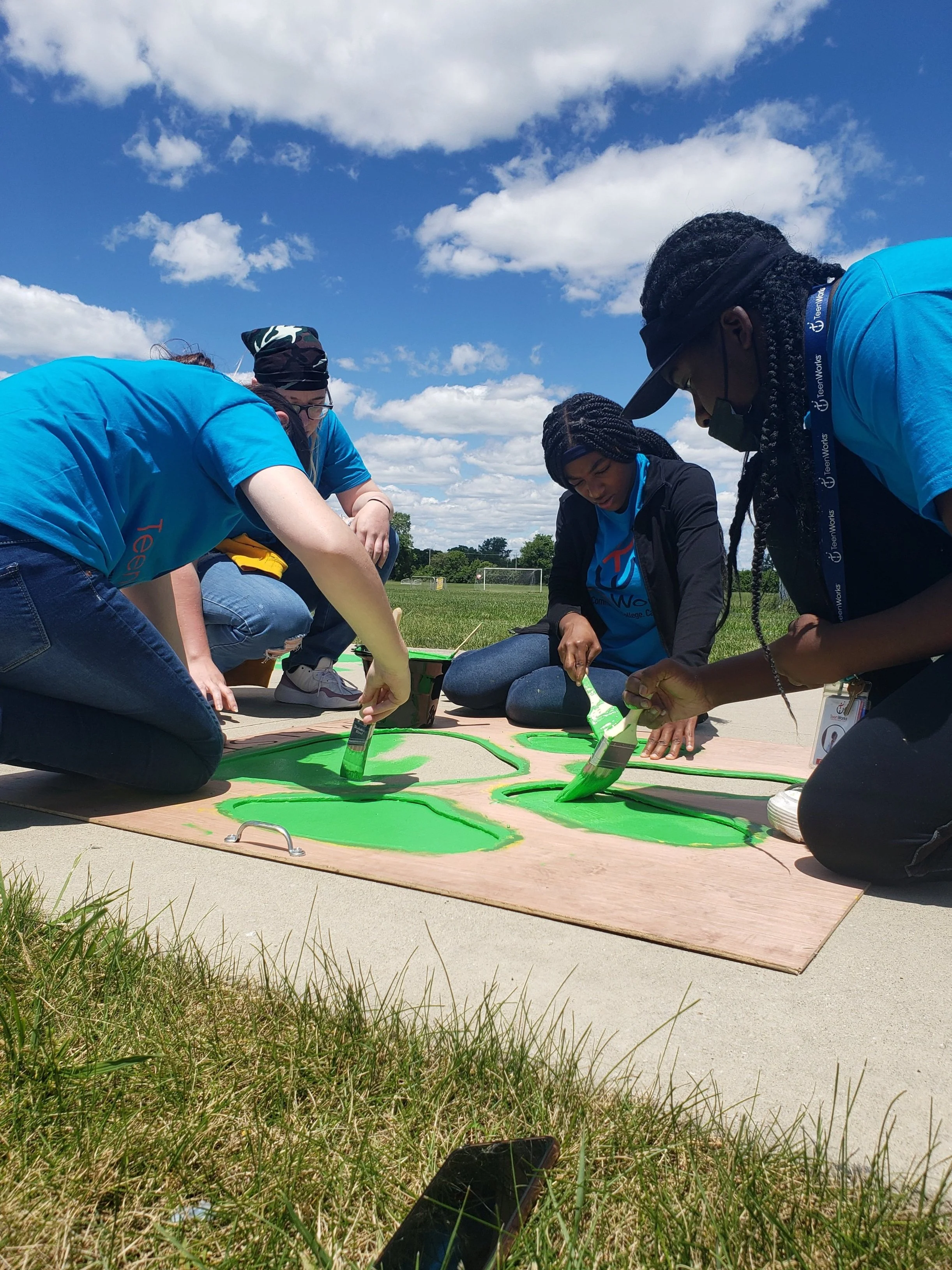 Discover TeenWorks' programs, designed to empower teens for a ...