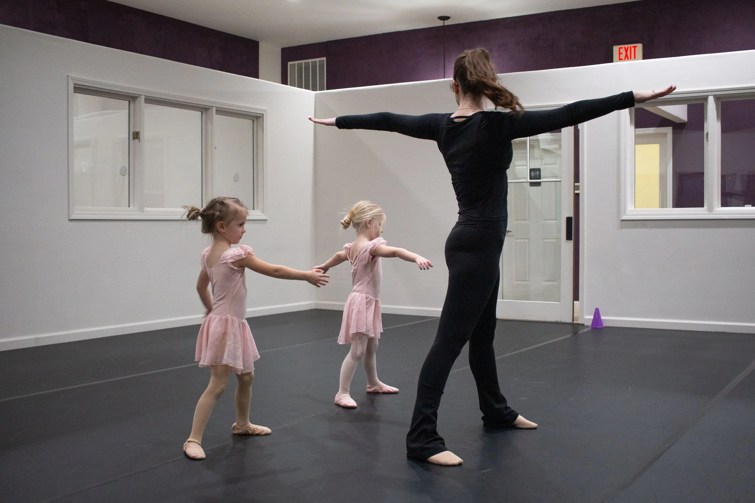 Services 4 — Visionary Dance Co.